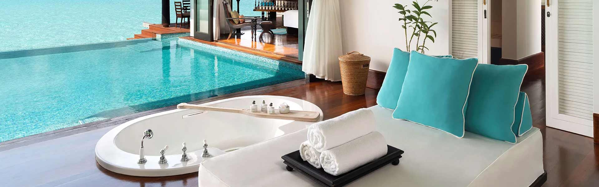 8 Stunning Hotel Baths You Won’t Want to Get Out Of - CTS